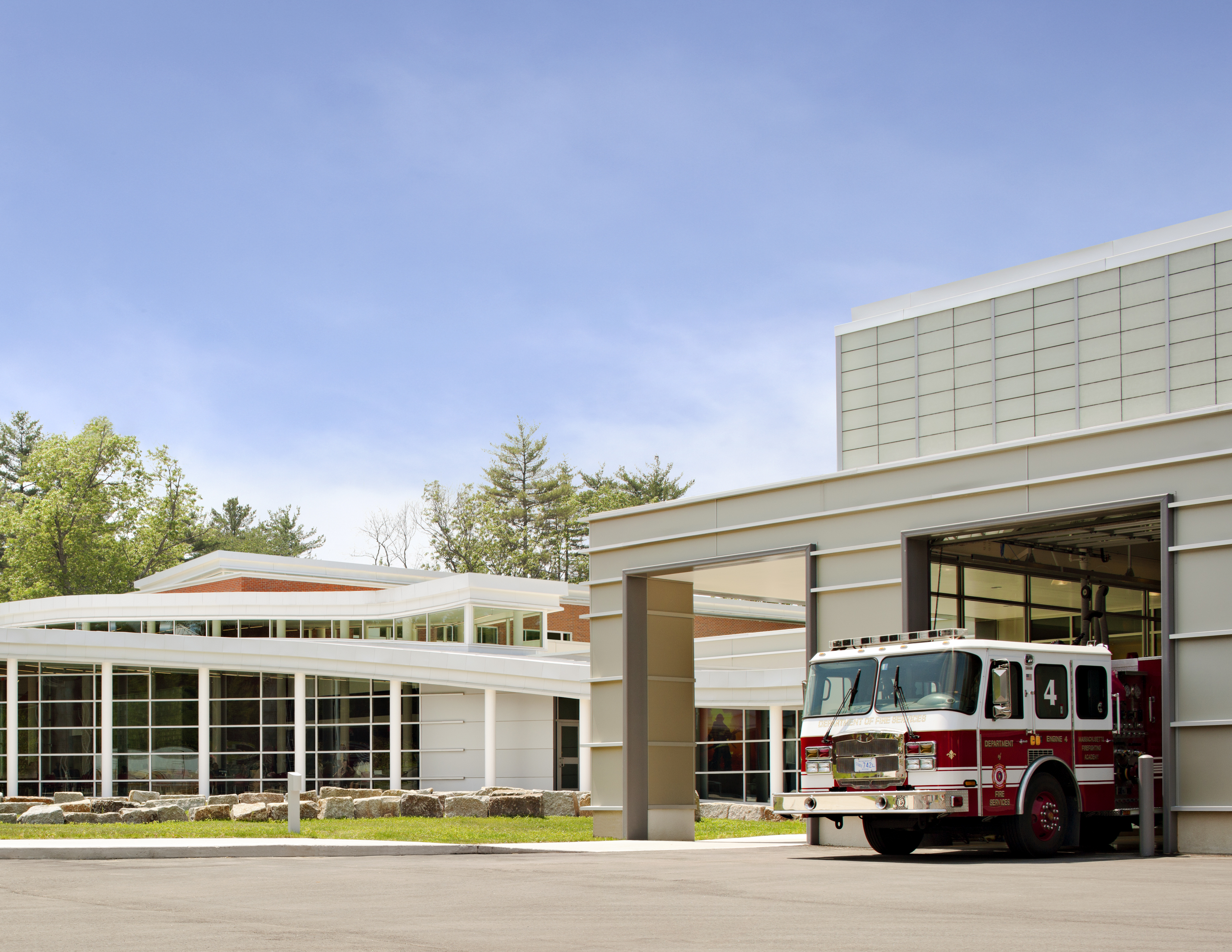 Stow ma service station - lasopablogging